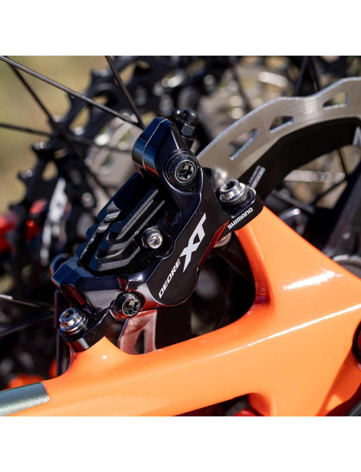 Frana Disc Hidraulica Shimano Xt Br-M8120 - Fata, Negru